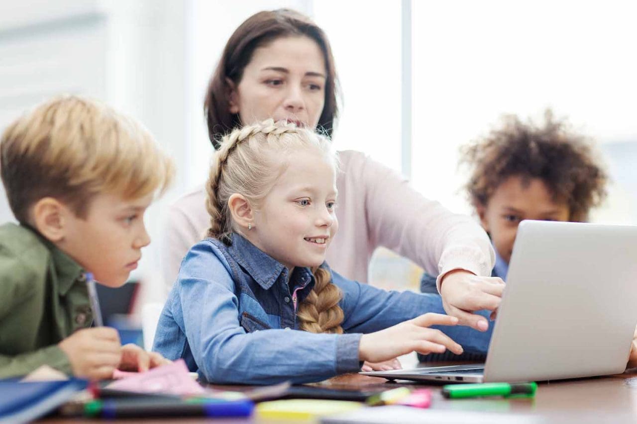 Best Age to Start Learning to Code | Yeti Academy STEM
